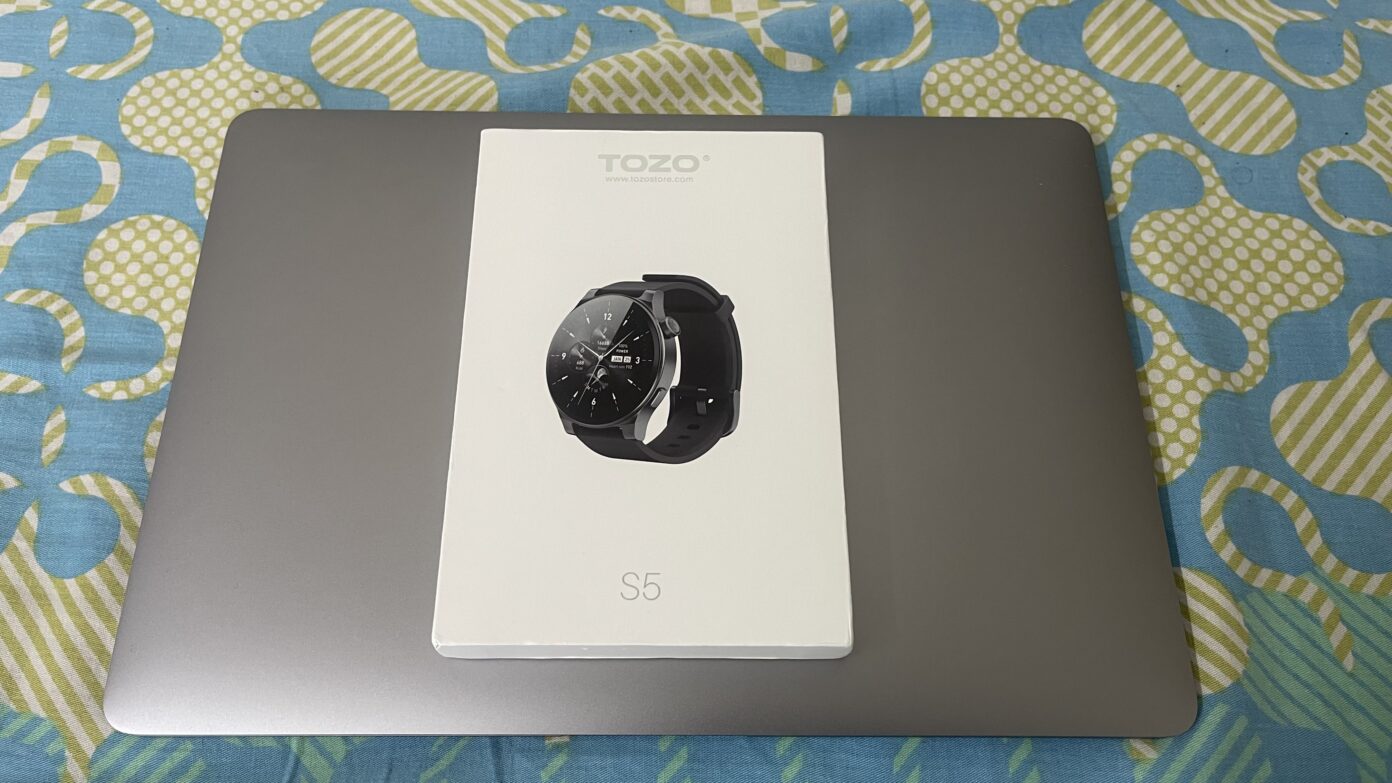 TOZO S5 Smartwatch Review: A Perfect Combination of Classic Look & Features