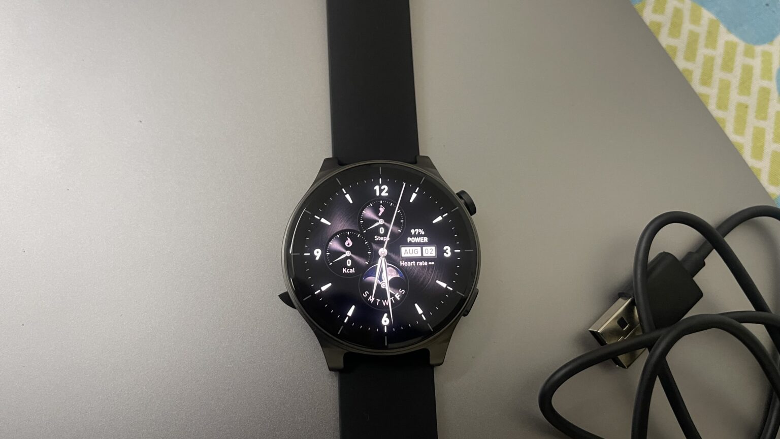 TOZO S5 Smartwatch Review: A Perfect Combination of Classic Look & Features